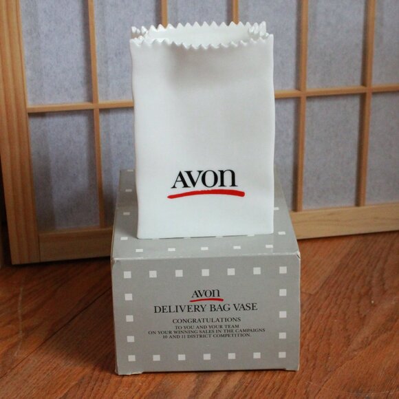 Avon | Accents | Vintage Avon Delivery Bag Accent Ceramic Vase | Poshmark
